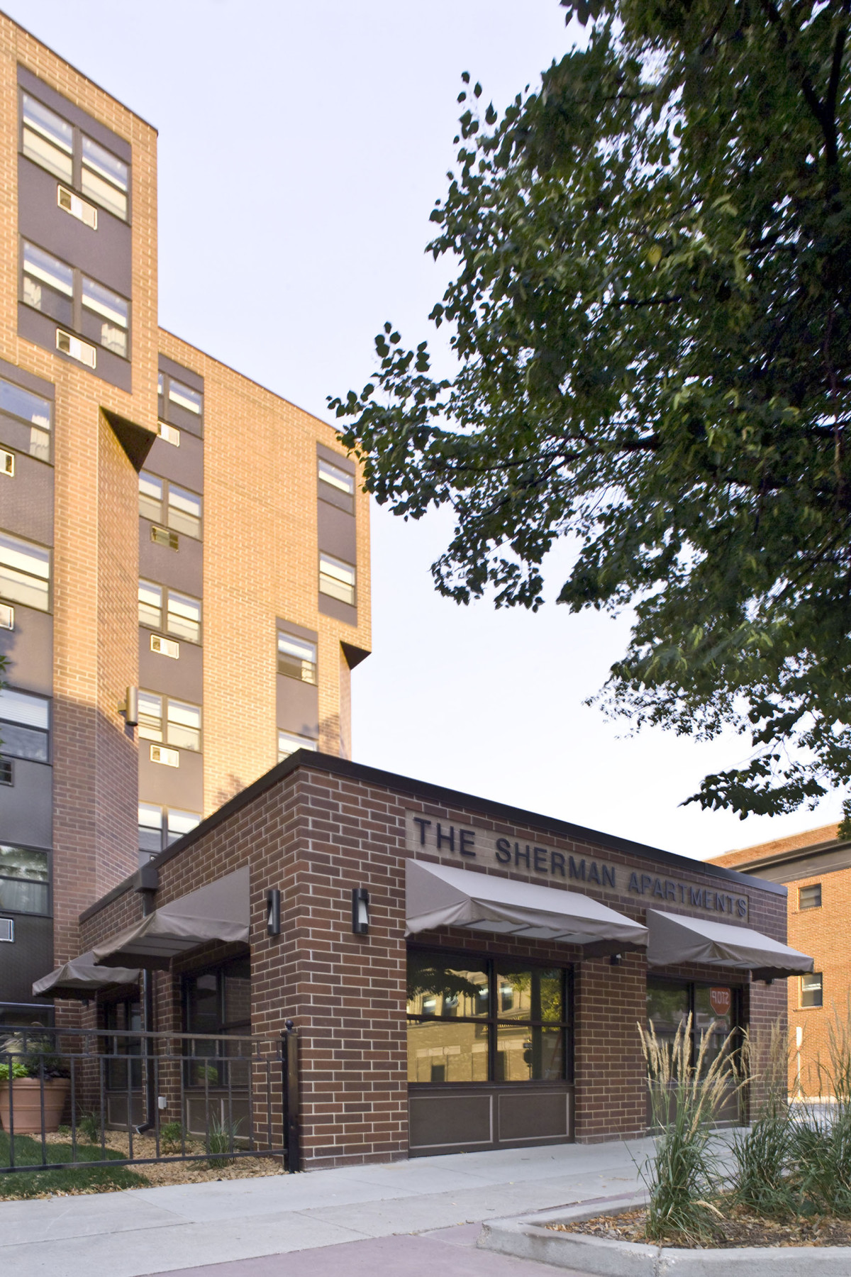 The Sherman Apartments Co Op Architecture